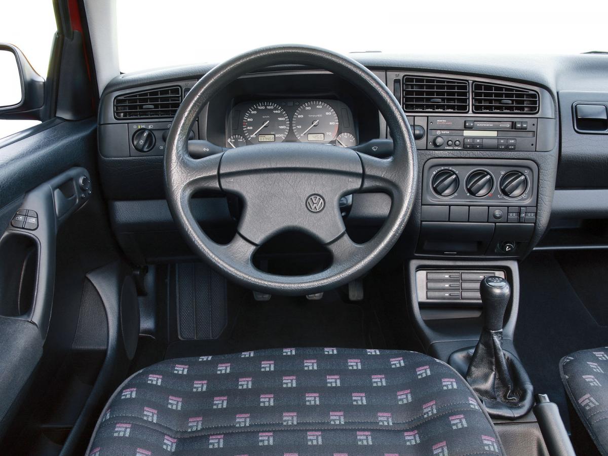 Volkswagen Golf III Variant (1HX0) 2.0 (115 Hp)